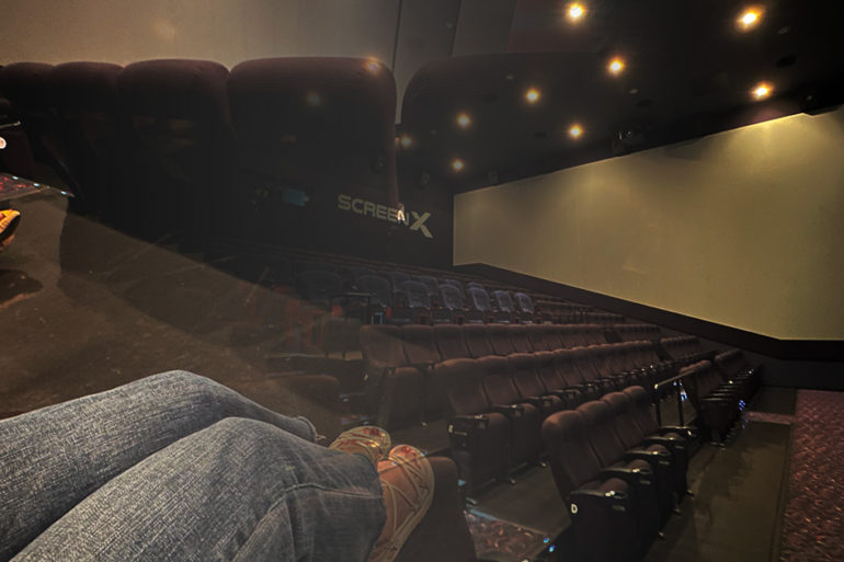 「ScreenX」を最も楽しめる座席はどこだ！ | LEO LOG